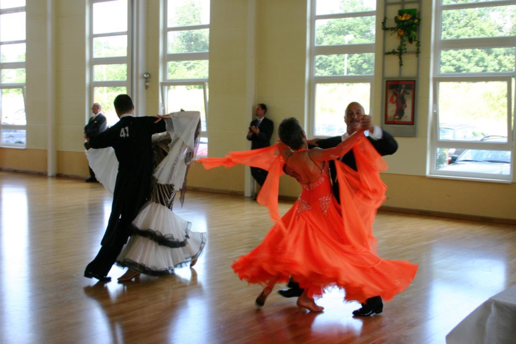 Tanzsportclub Mondial e.V Köln - Tanzsportclub Mondial e.V