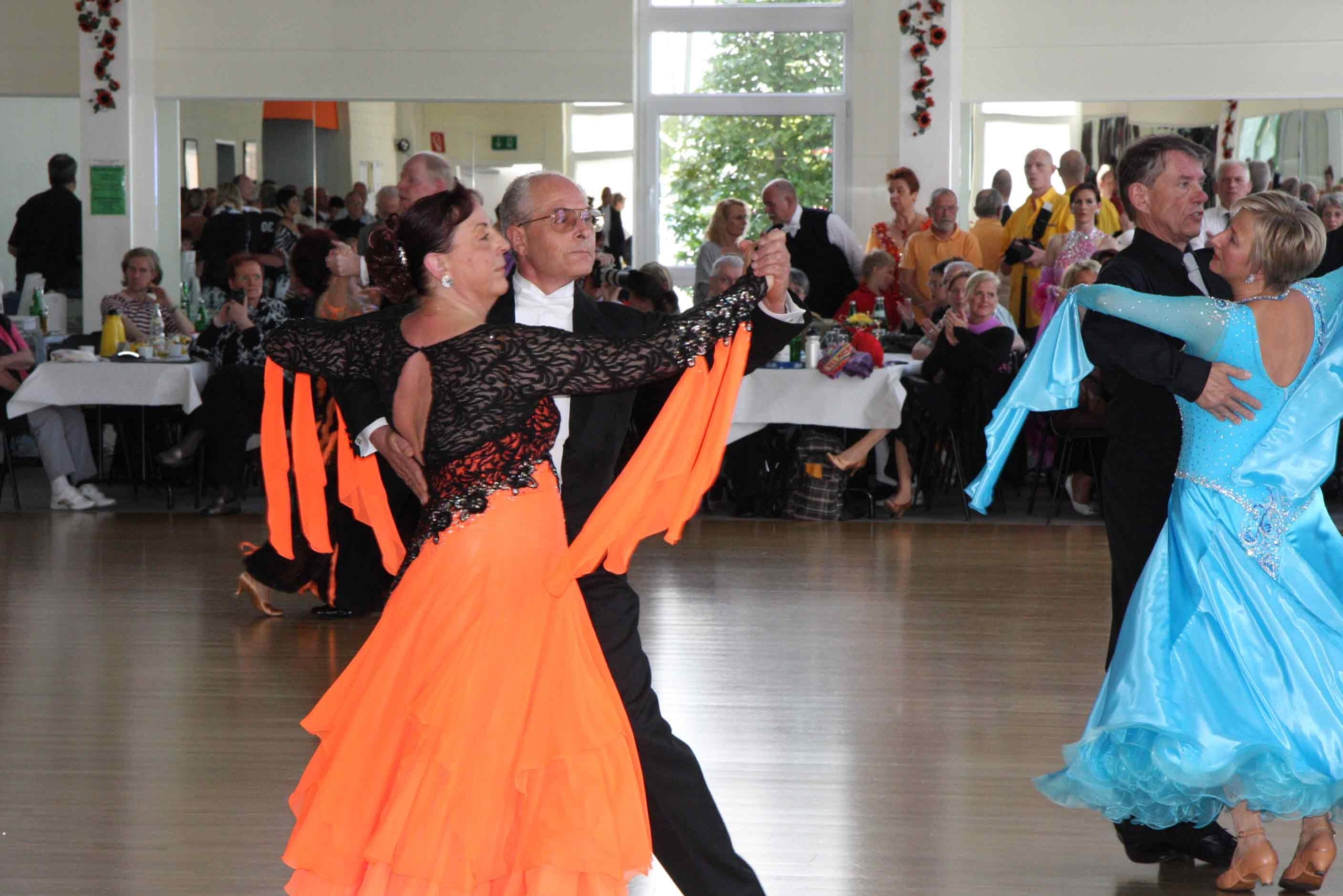 Tanzsportclub Mondial e.V Köln - Tanzsportclub Mondial e.V